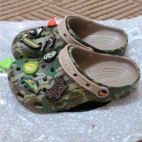 CROCS | Shoes | Luke Combs Crocssize Mens 5 Womens 7 | Poshmark